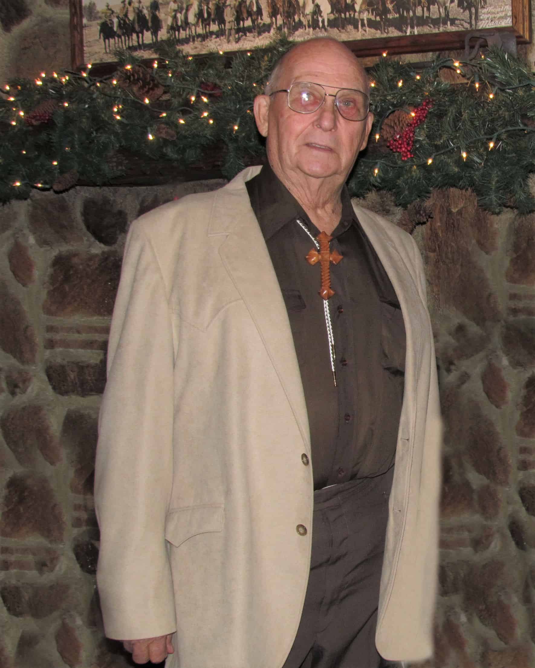 Chuck Hutler – SW WOODCARVERS ASSOCIATION